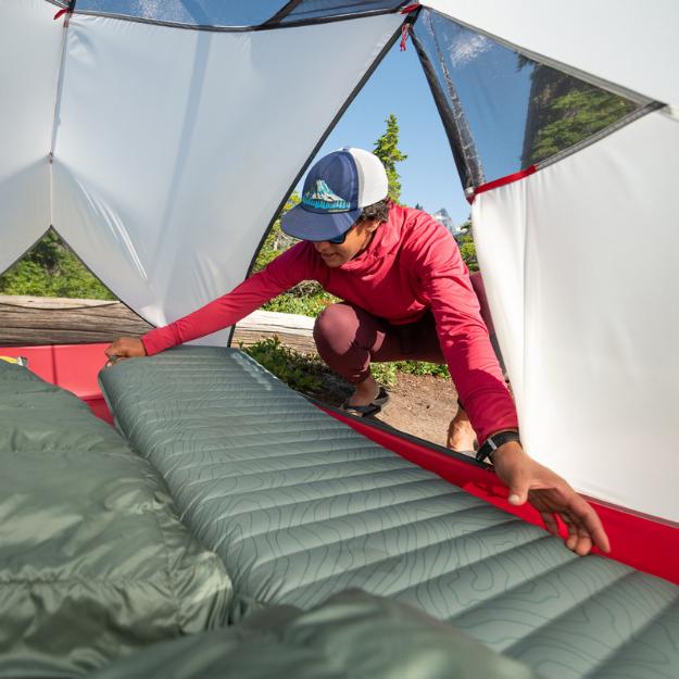 Wide Sleeping Mats for Plus Size Campers – Vampire Outdoors